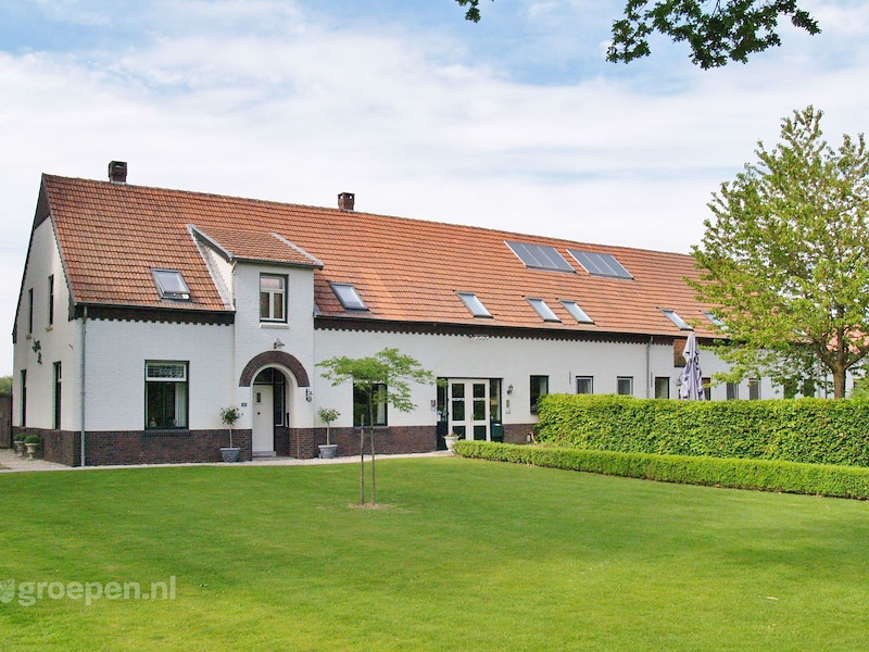 Group accommodation Ell (Limburg) for 19 persons